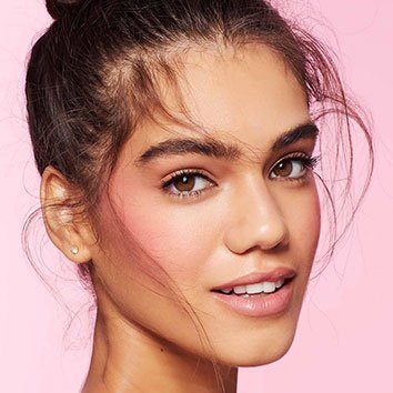 Our Five Best Foundations for Dry Skin - Maybelline