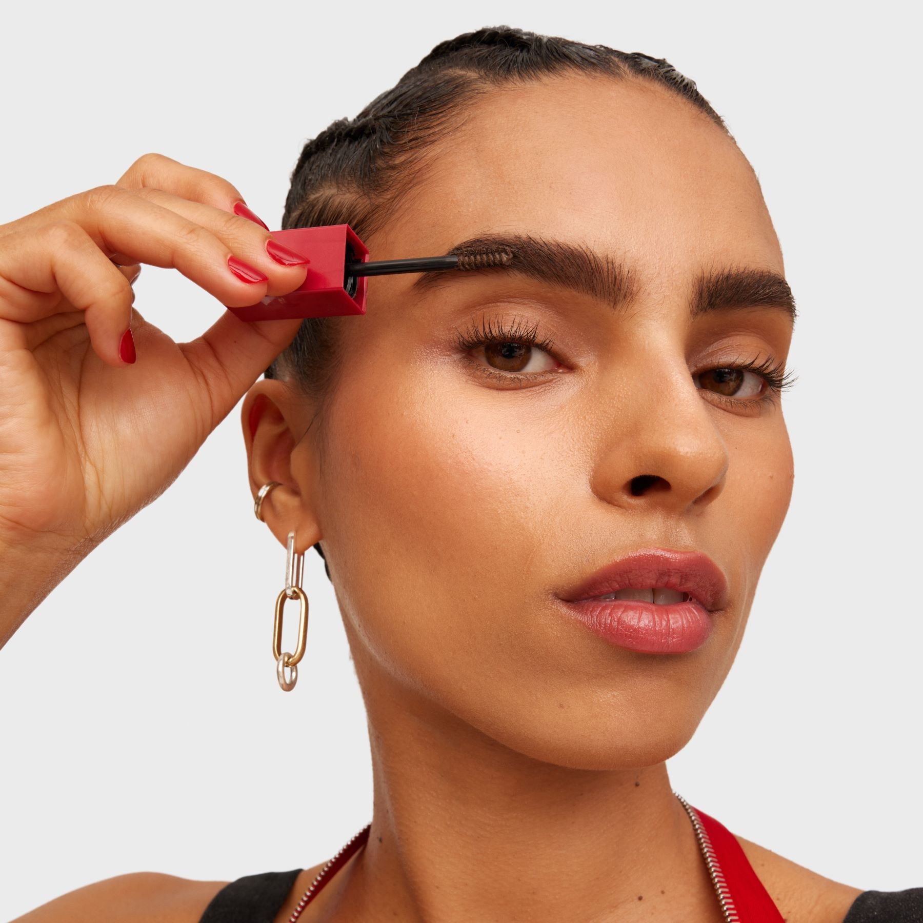 how to draw eyebrows and makeup