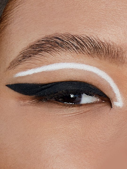 unique eyeliner