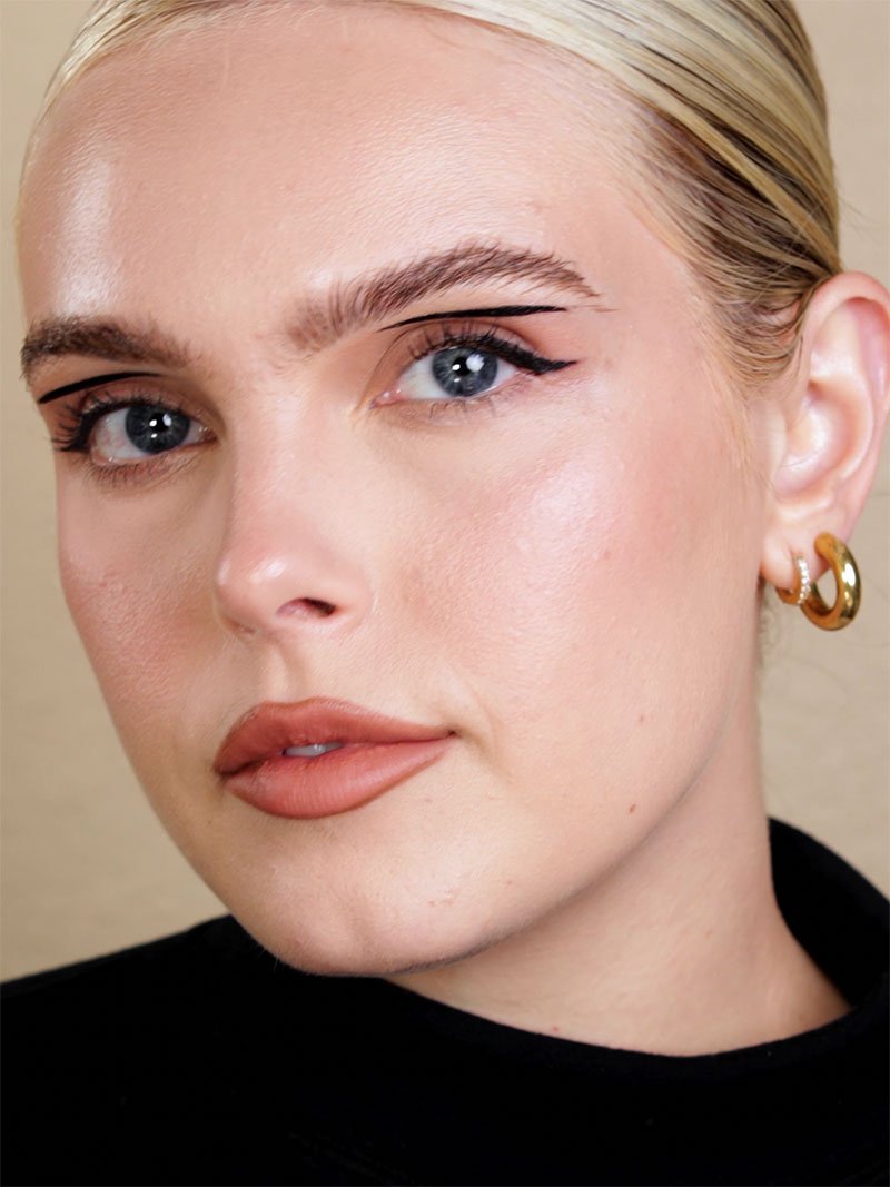 Five Trendy Ways to Wear Floating Eyeliner - Maybelline