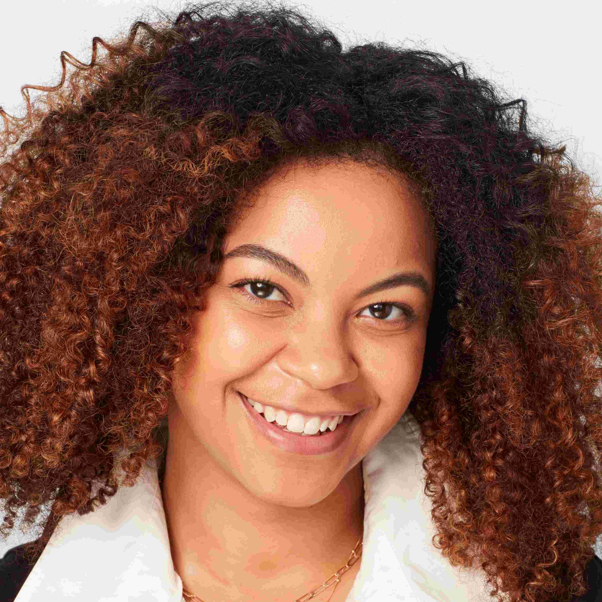 4 Easy Ways to Find Your Skin Undertone - Maybelline