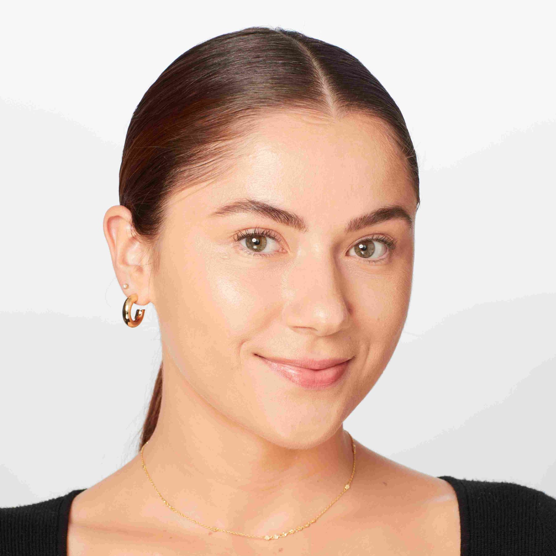 4 Easy Ways to Find Your Skin Undertone - Maybelline