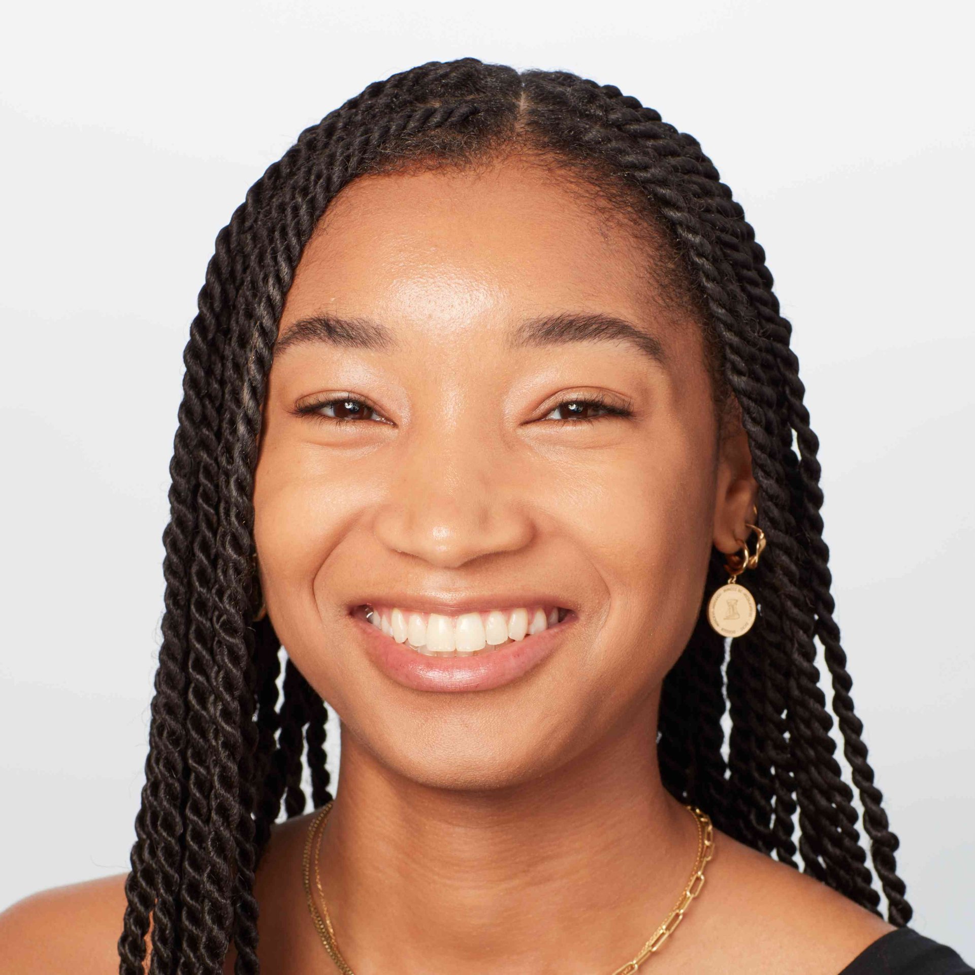 4 Easy Ways to Find Your Skin Undertone - Maybelline