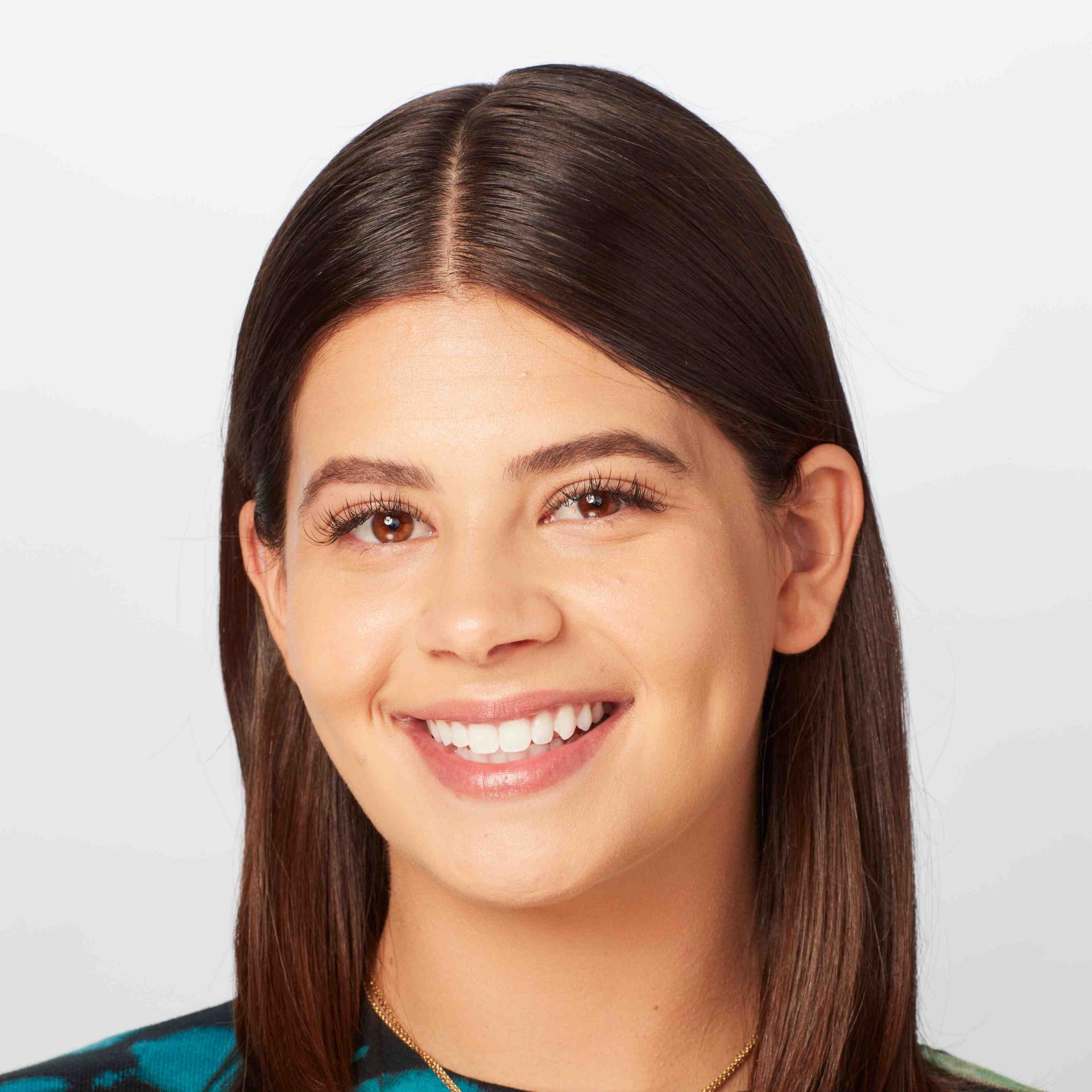 4 Easy Ways to Find Your Skin Undertone - Maybelline