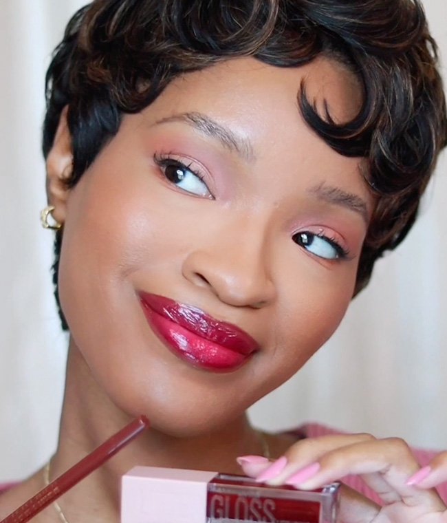 Virtual Makeup Looks For Microsoft Teams – Maybelline